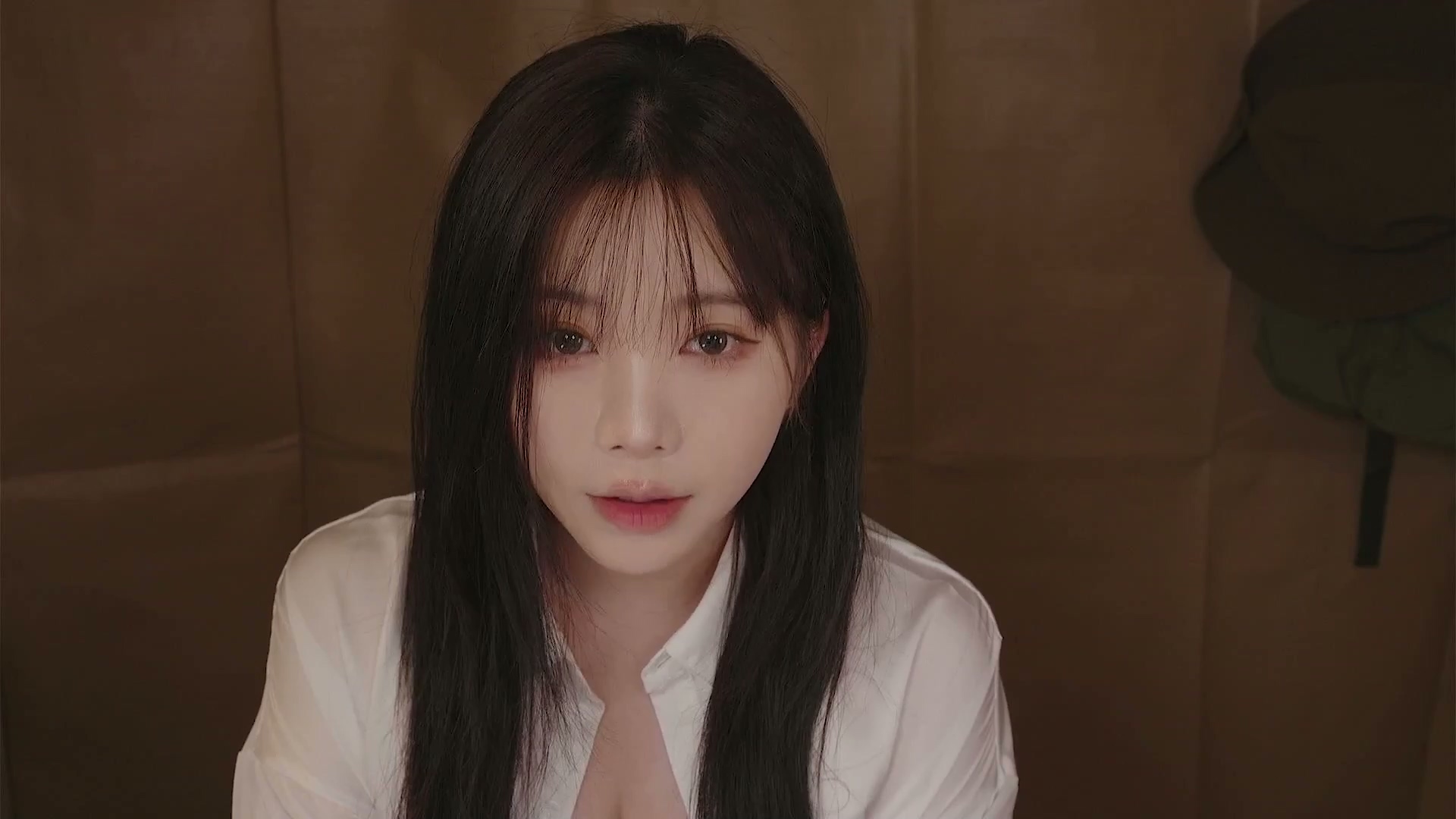 Yoonying-异世界 神秘小岛 - moasmr